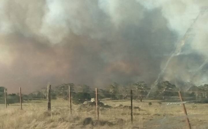 Rural community rallies around property under threat - ABC Canberra