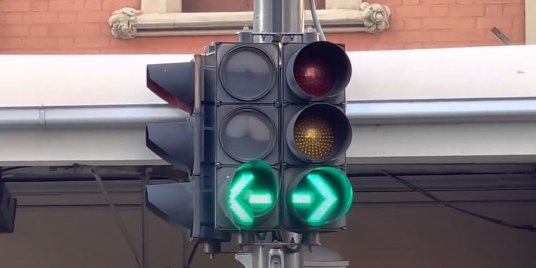 How Adelaide traffic lights work, and who to call if you need a green ...