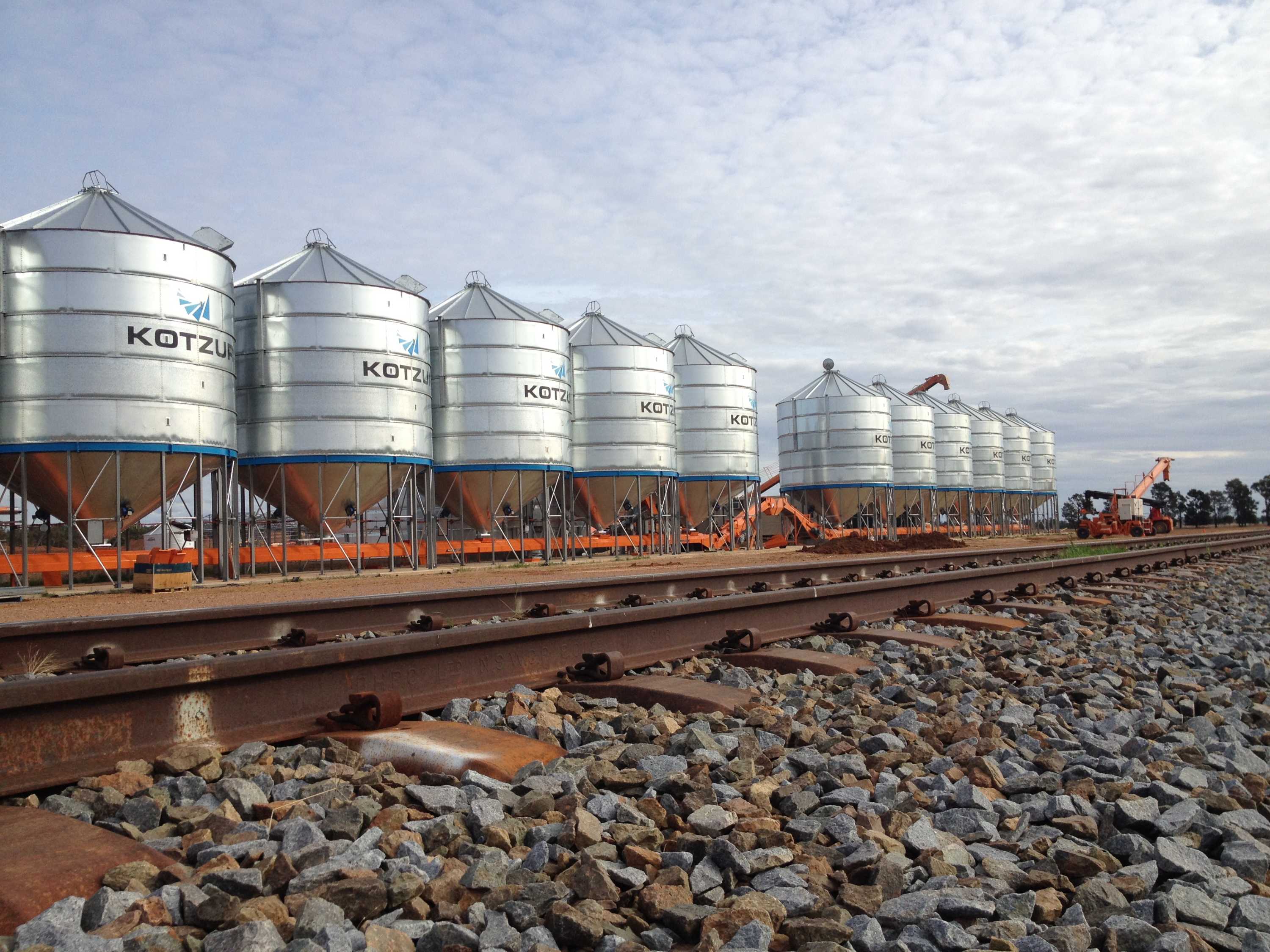 New rail freight hub opens in western Riverina - ABC News