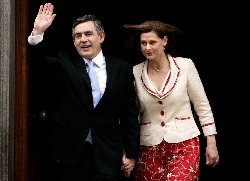 Brown takes over as British PM - ABC News