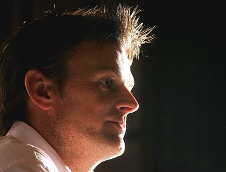 Gilchrist announces retirement - ABC News