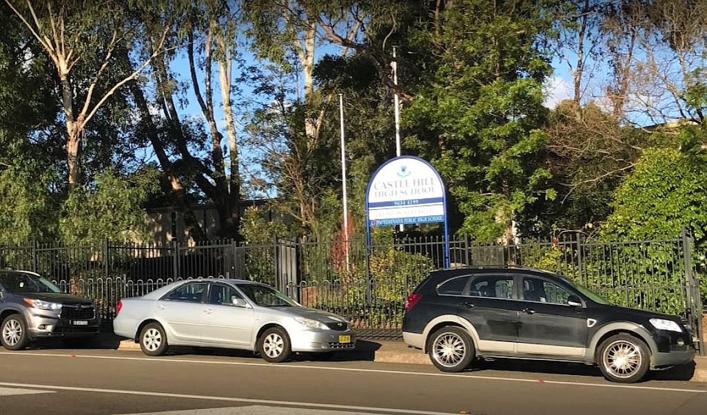 Asbestos rained down on teachers at Sydney school but problem was kept ...