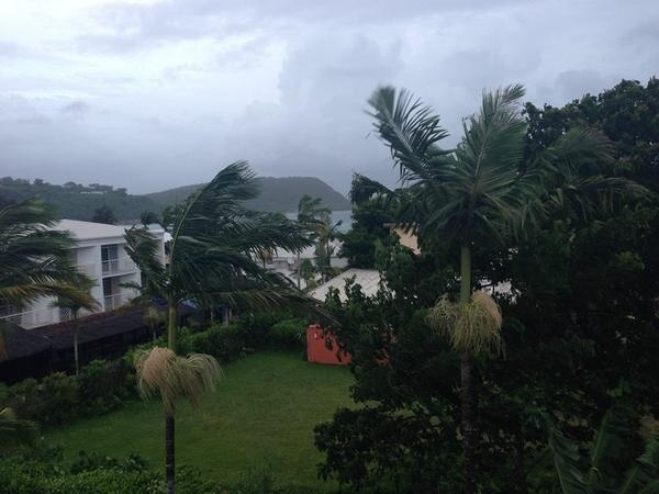Cyclone Pam: Vanuatu issues evacuation alerts as category-five storm ...