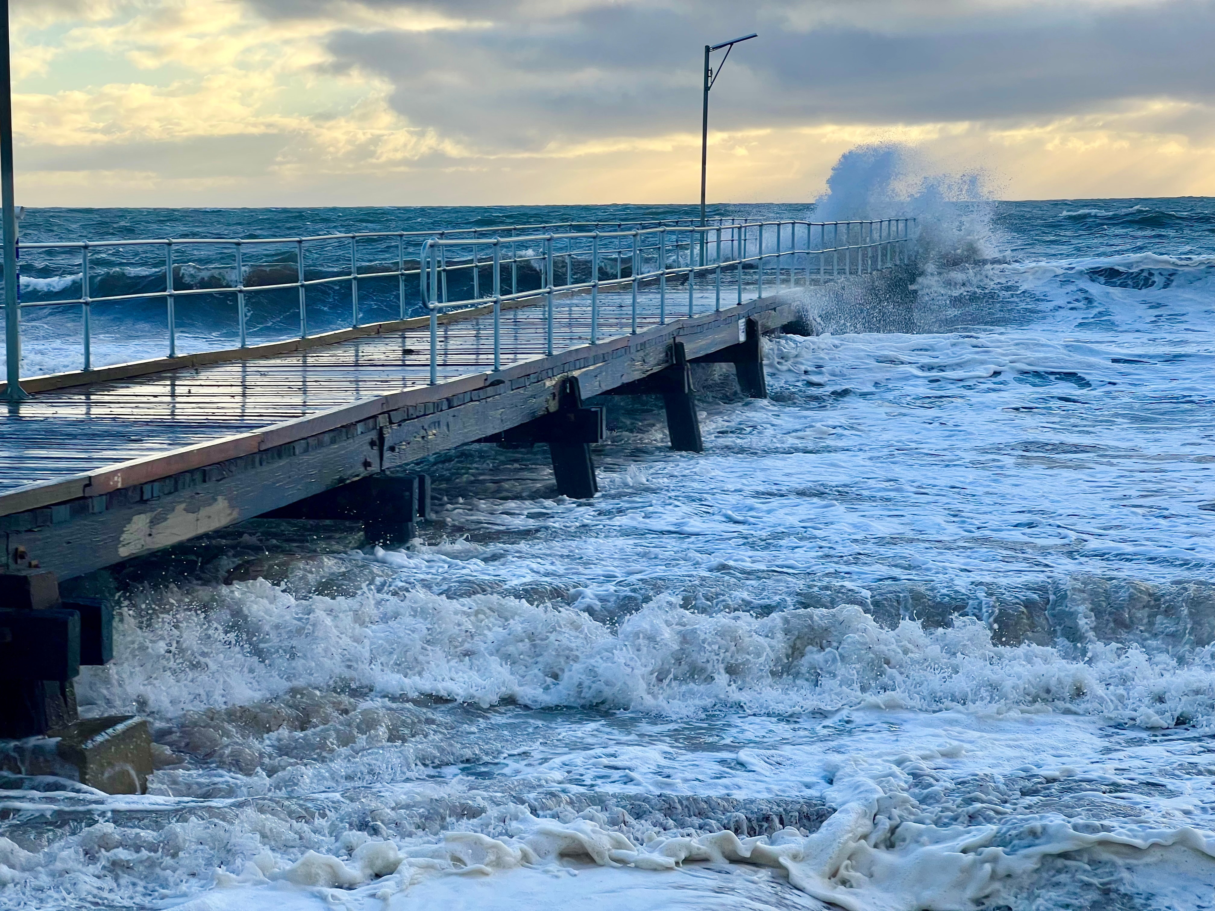 Weather warning for abnormally high tides along entire SA coastline ...