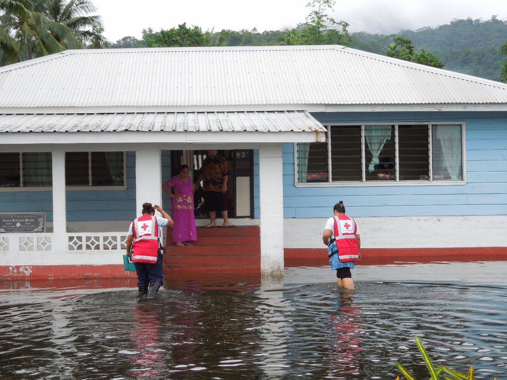Cyclone Amos: Samoans counting the cost of late season storm - ABC News