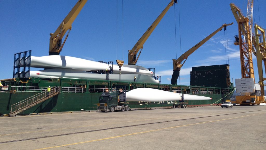 Big blades delivered - ABC News