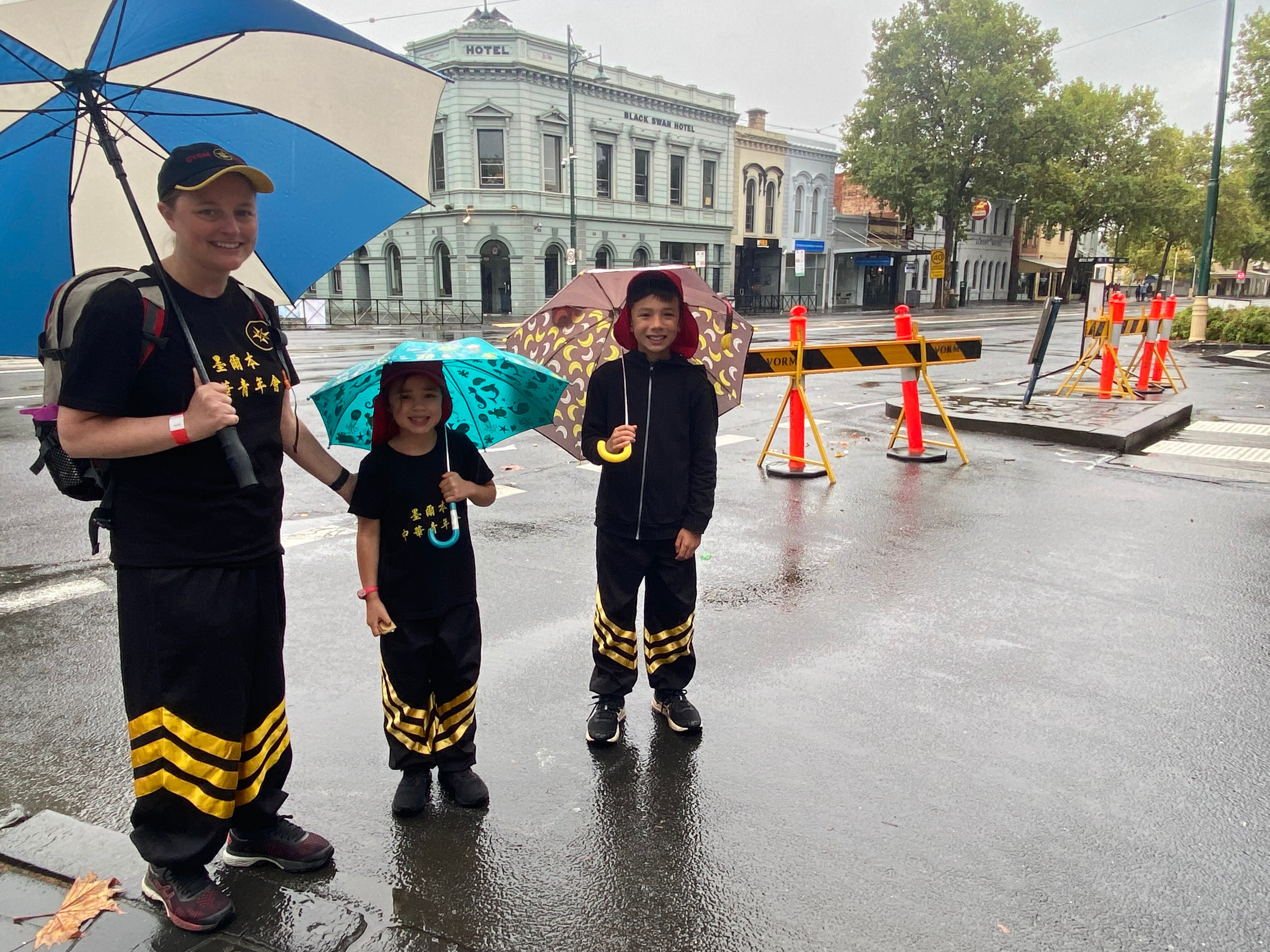 Bendigo Easter Fair parade rained out, but spirits high after days of ...