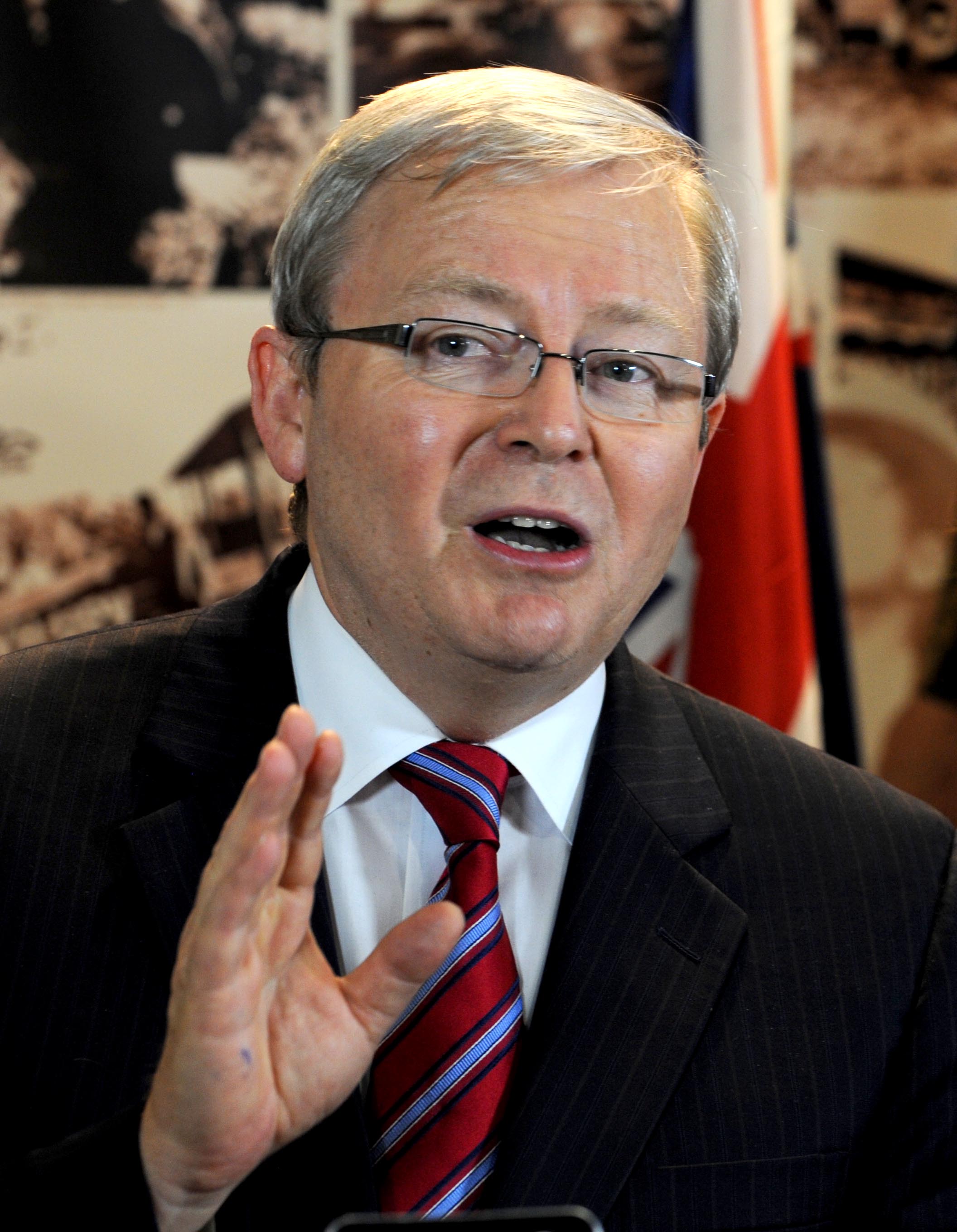 Rudd attacks challenger's stance on health cuts - ABC News