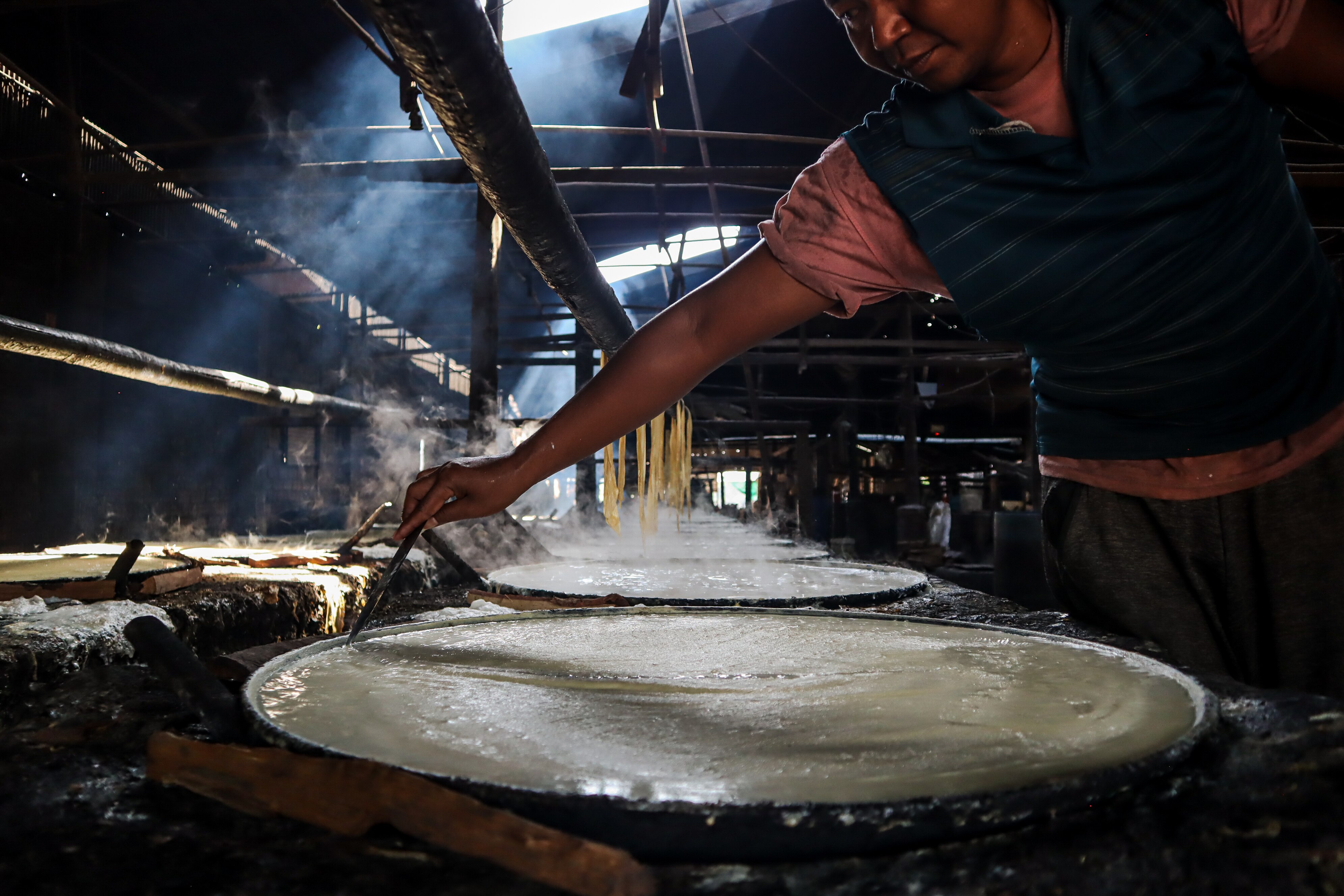 How tofu skin is made. - ABC Asia
