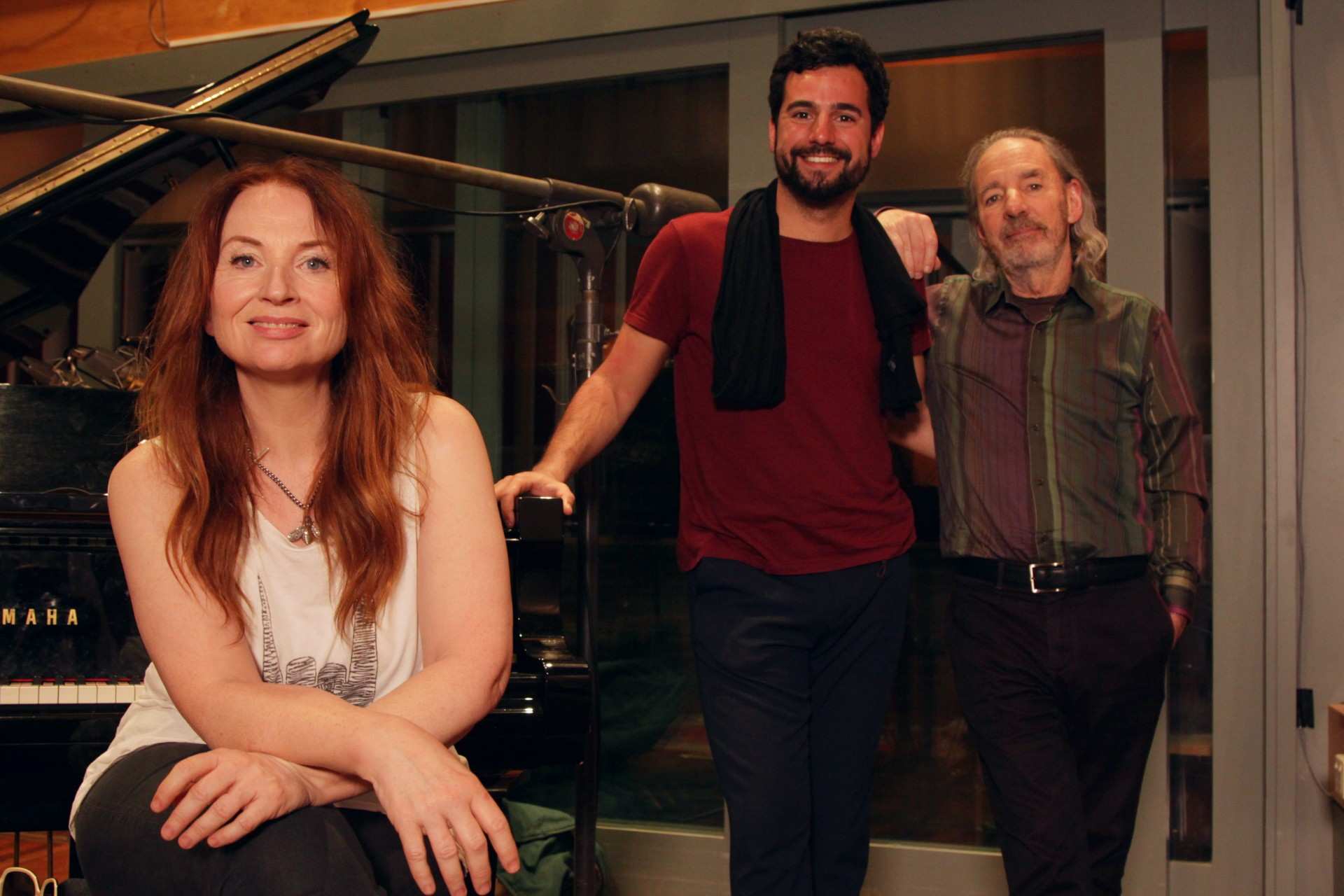 Judith Owen and Harry Shearer with Pedro Segundo - ABC listen