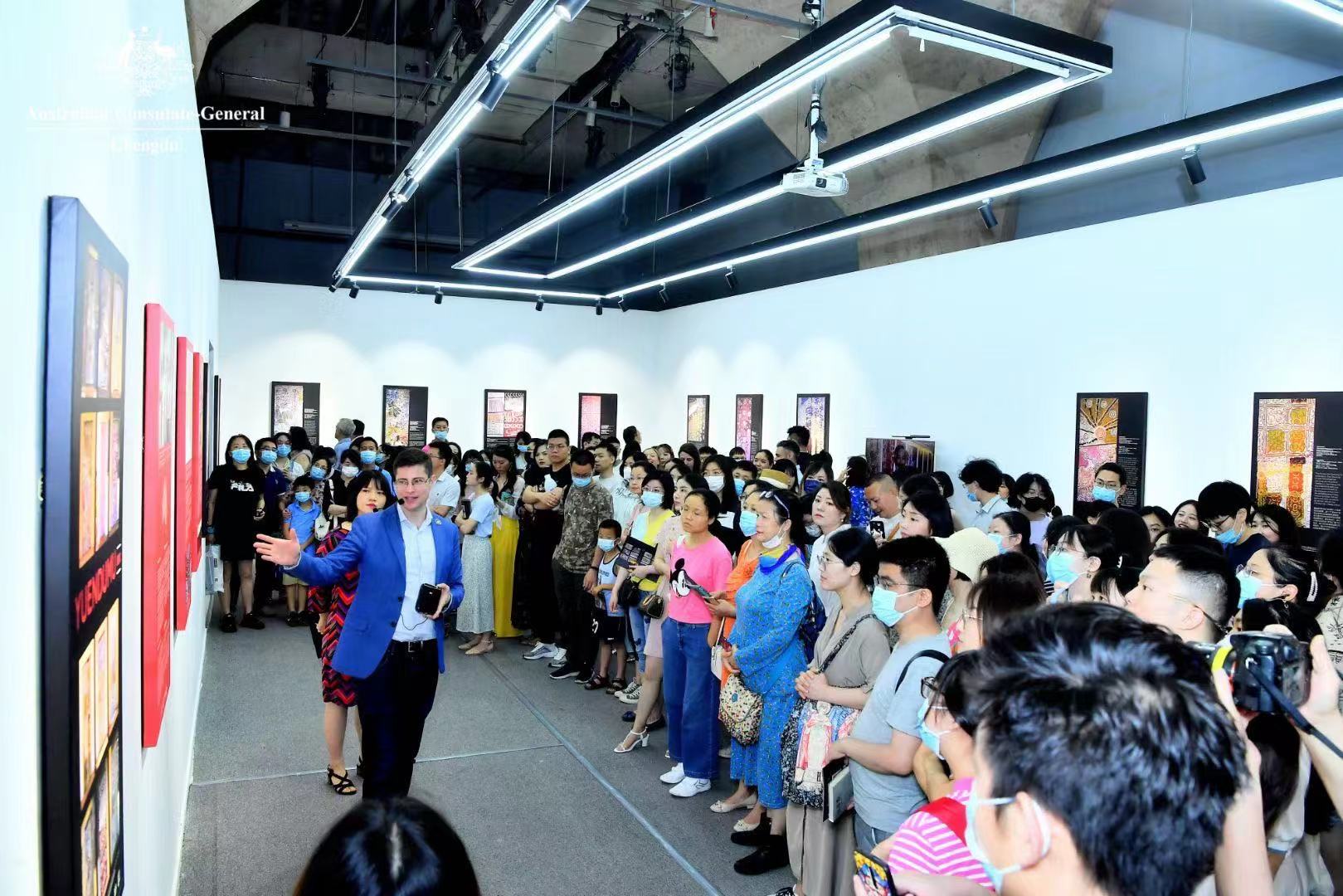 History-changing Yuendemu Doors lead Indigenous dreaming art to China ...