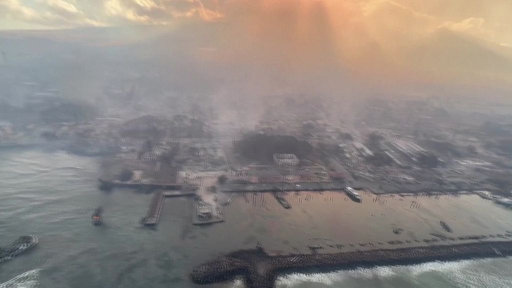 Aerial view of devastating scenes after wildfires on Hawaii's Maui ...