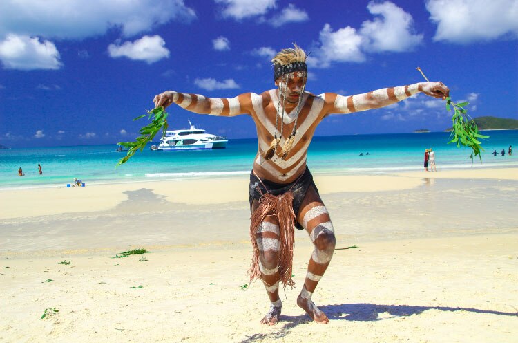 Traditional owners capture Great Barrier Reef dreaming stories in new ...