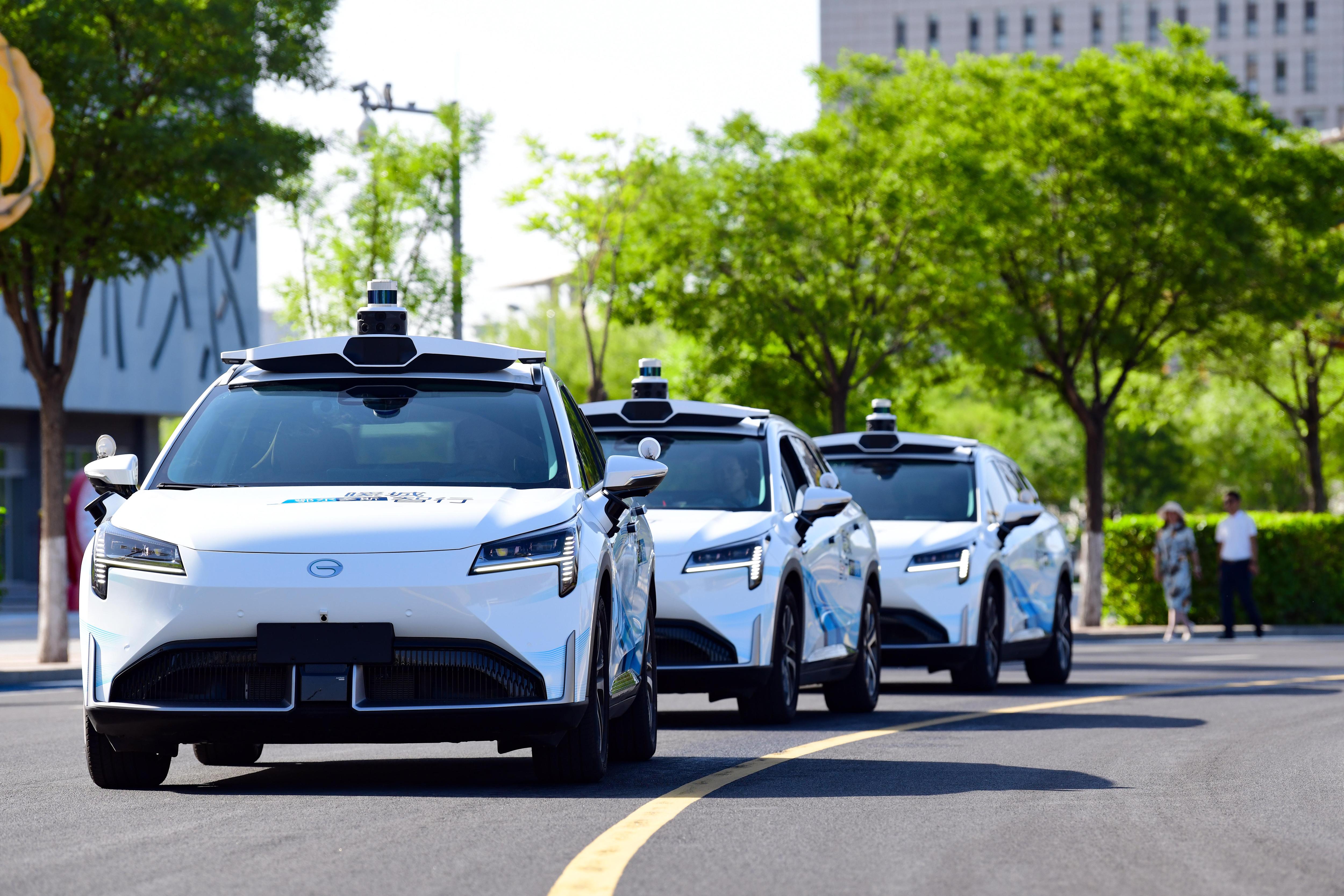 What moral principles should self-driving car algorithms follow in ...