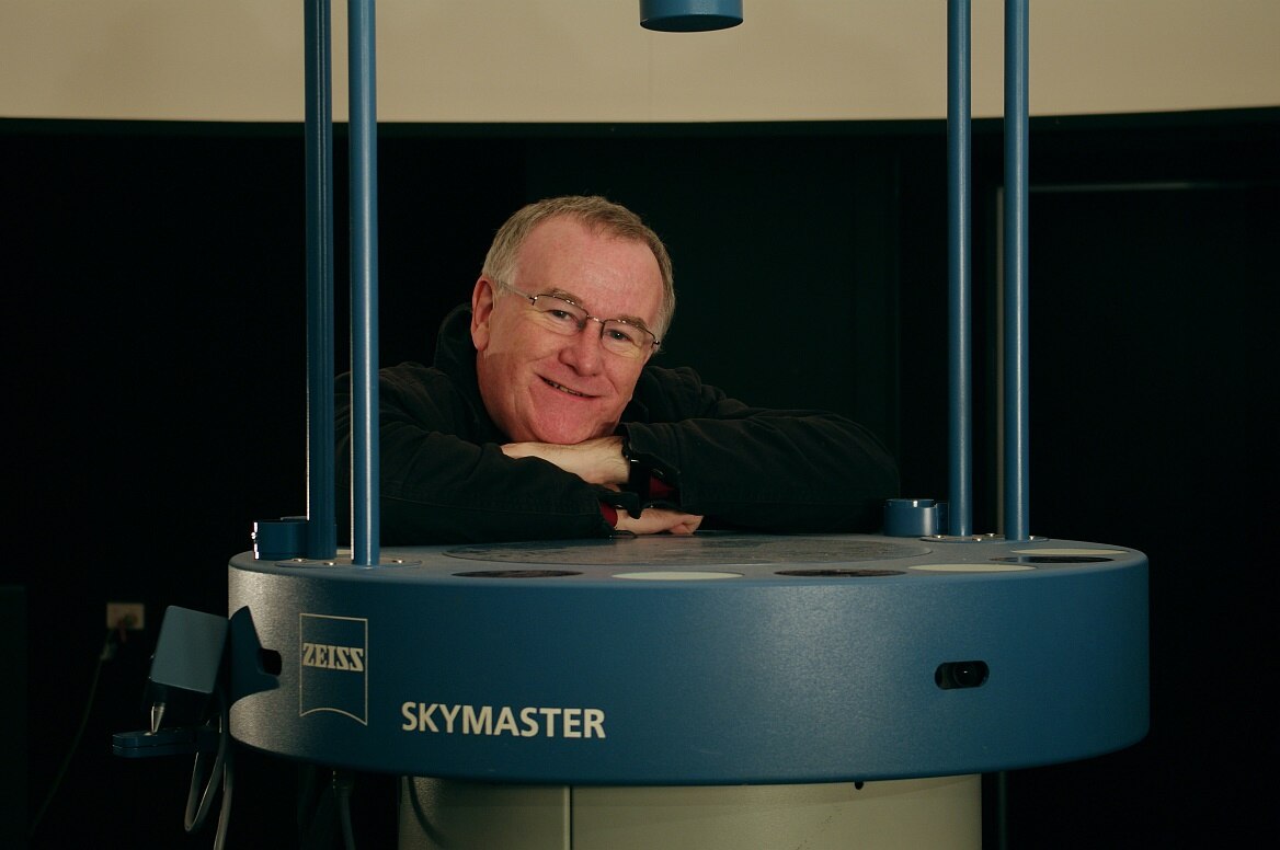 Astronomer Martin George on a lifetime of stargazing - ABC listen