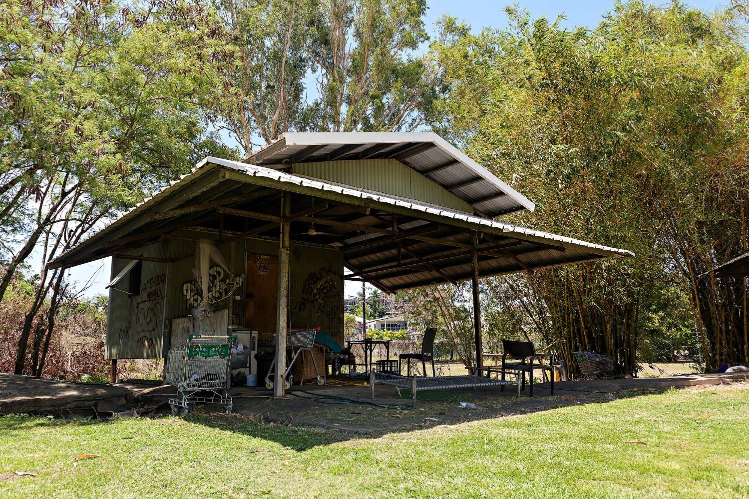 Darwin One Mile Dam town camp residents fear redevelopment plans - ABC News