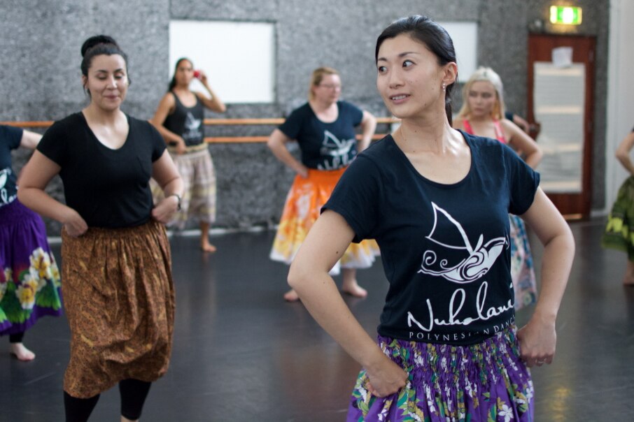Hula keeps history alive for Hawaii's next generation - ABC News