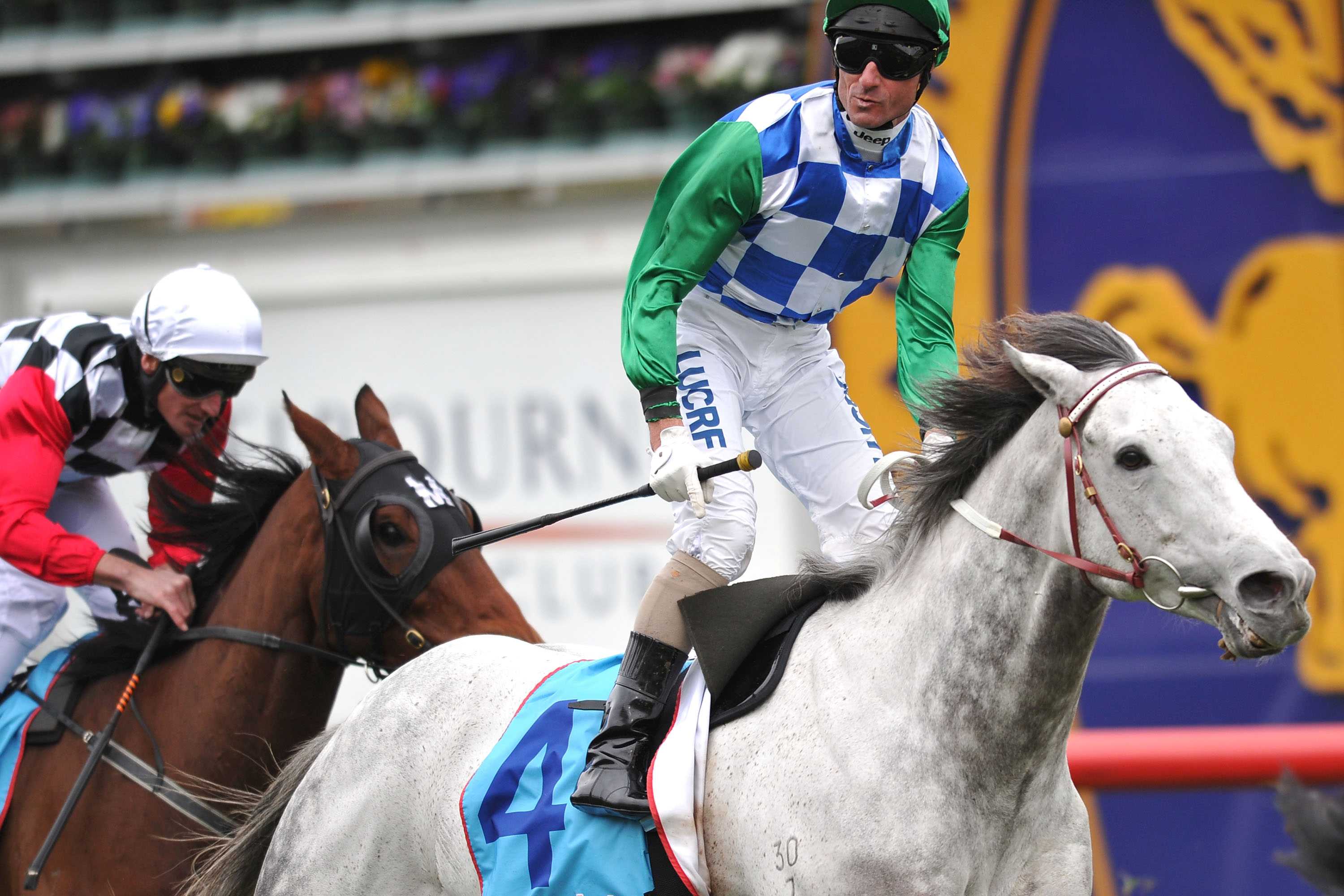 Puissance De Lune makes stunning racetrack return - ABC News