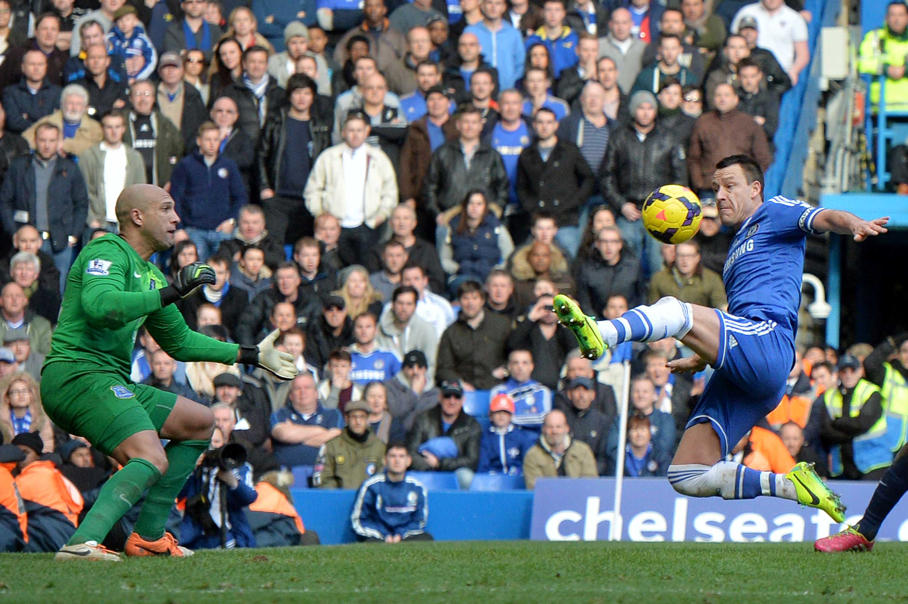 Chelsea, Arsenal, Manchester City win to stay atop EPL table, Wayne ...