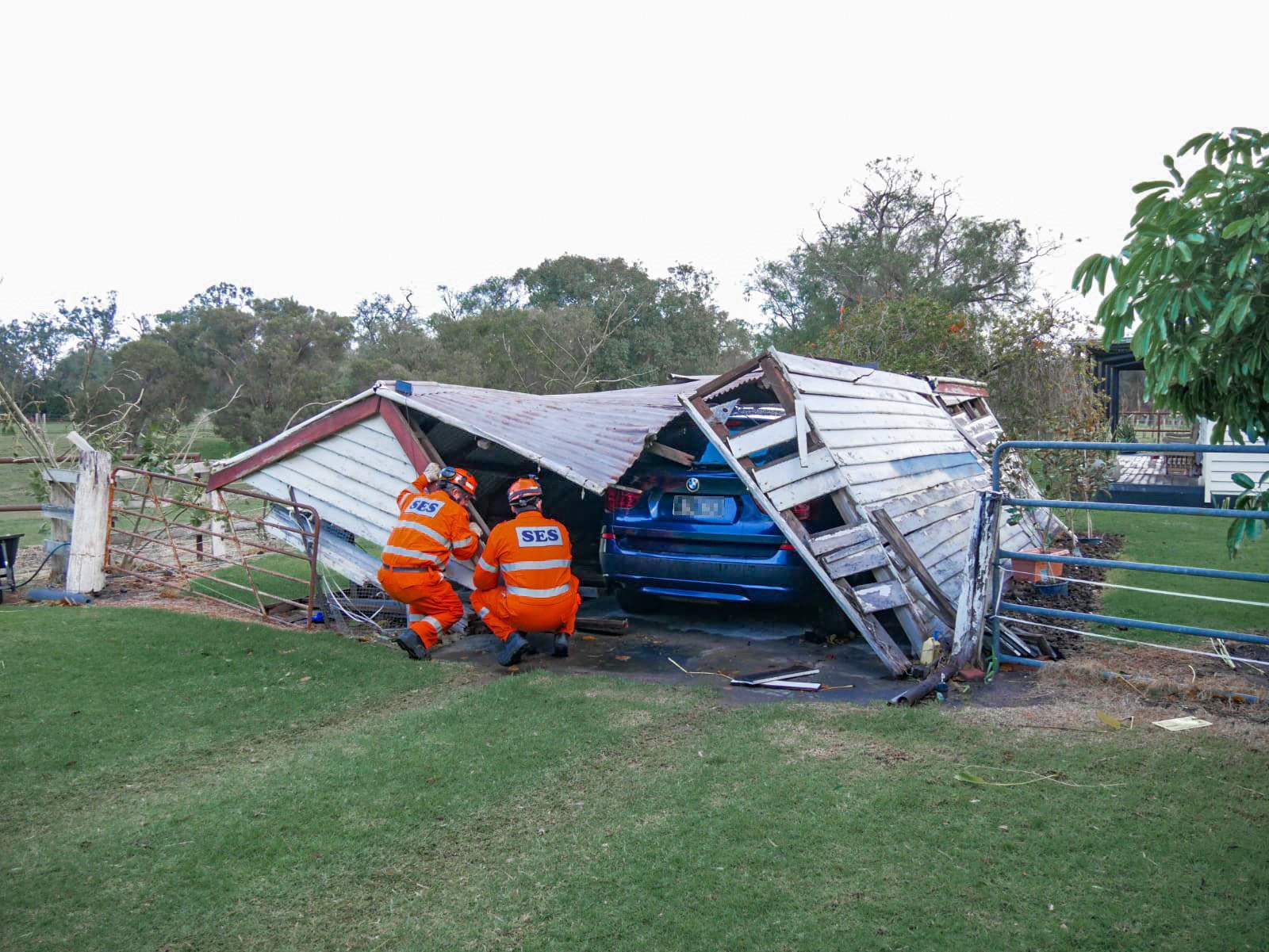 Storm hits Perth as ex-Tropical Cyclone Mangga delivers wild weather ...
