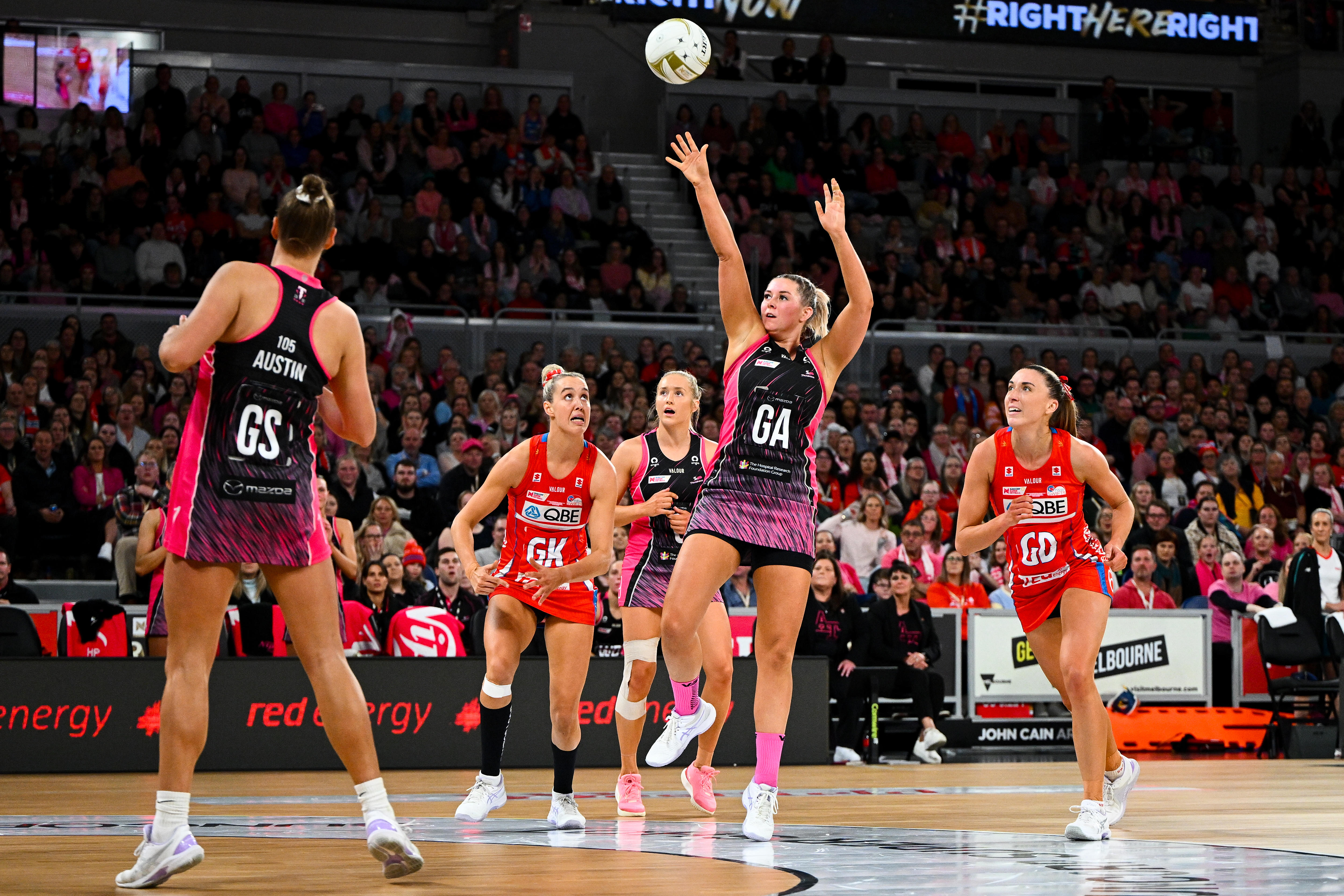Australian Netball Players Association calls for mediation with Netball ...