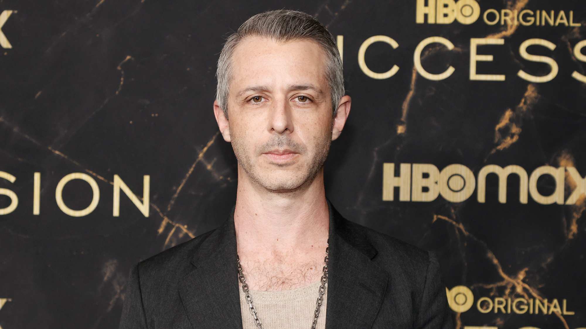 #199: Kendall Roy, Kenny G, Chanel Advent Calendar - ABC listen