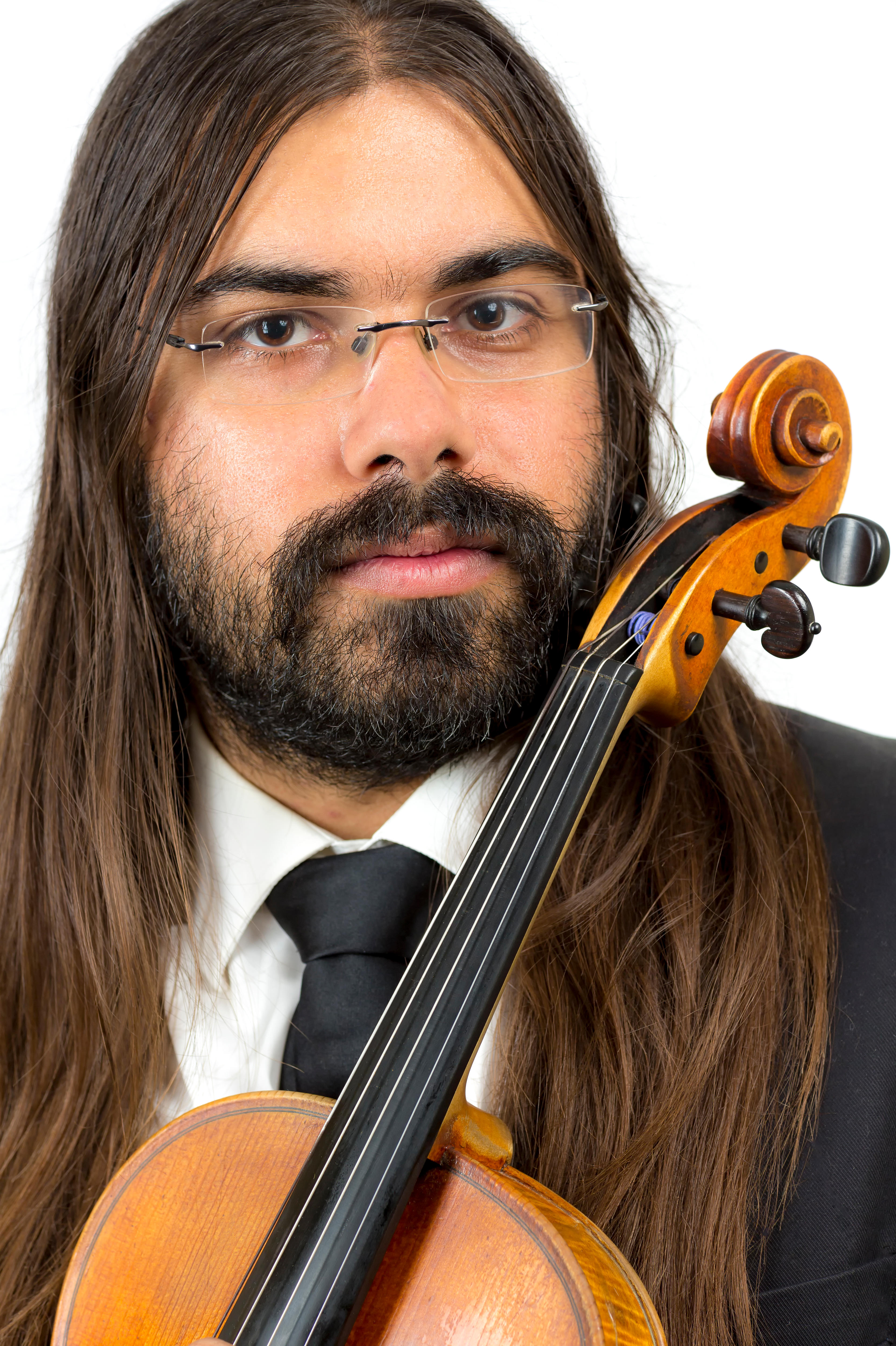Viola performer and conductor Aaron Wyatt - ABC listen
