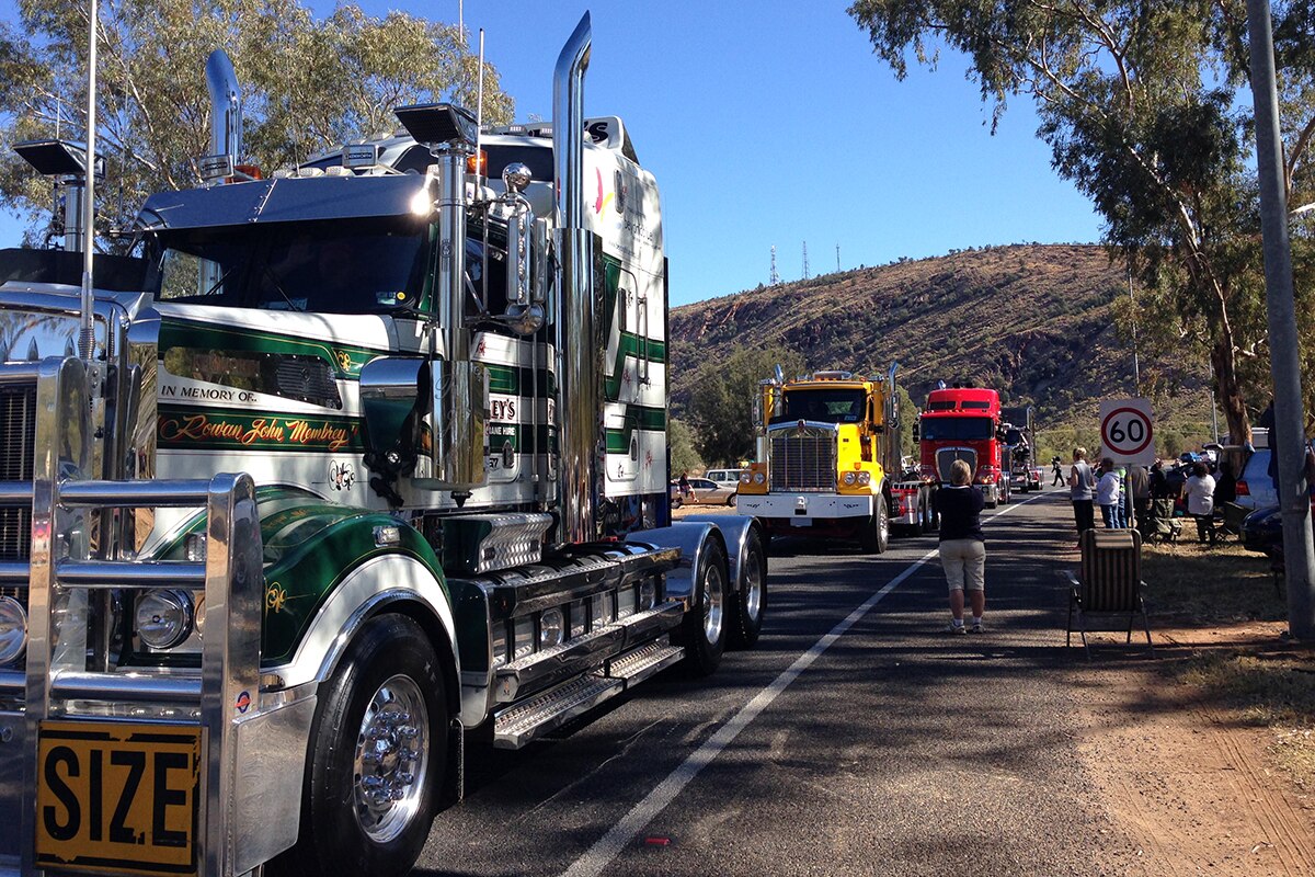Hundreds of truckies head to Alice Springs for long-awaited reunion ...