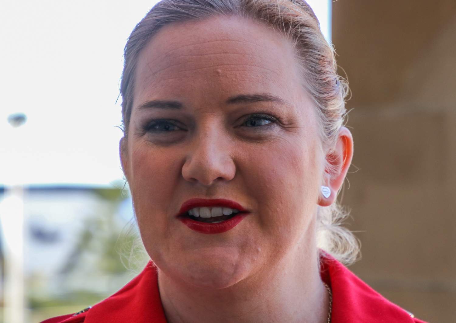 Move to scrap ban on feeding infants in WA Parliament - ABC News