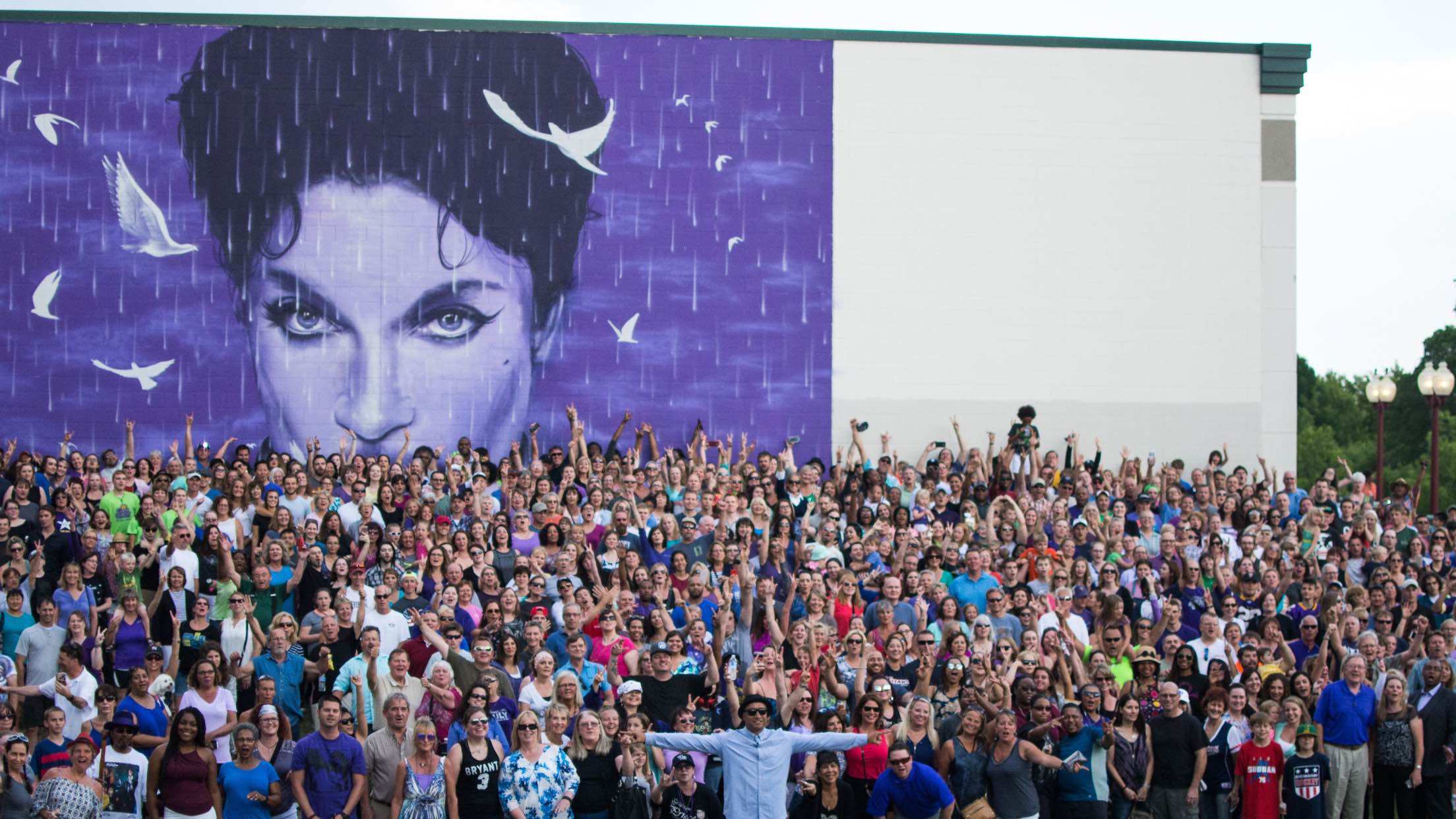 Prince mural artist Graham Hoete recognised by artist's family after ...