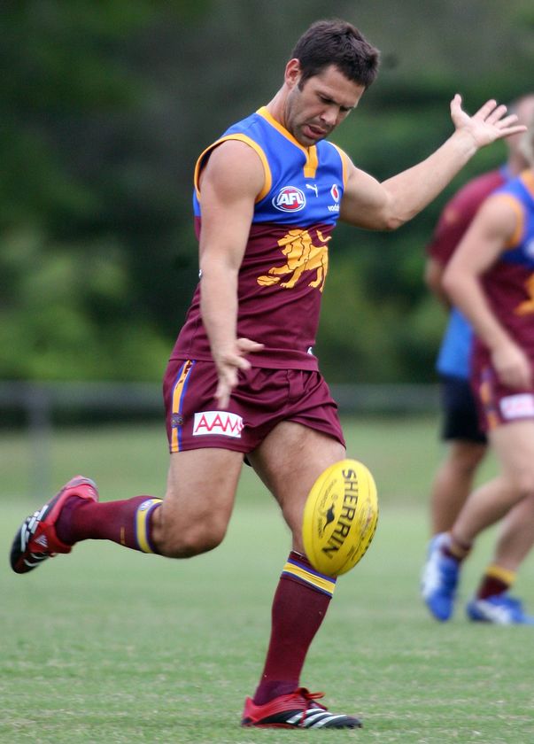 AFL's last Fitzroy player calls it quits - ABC News