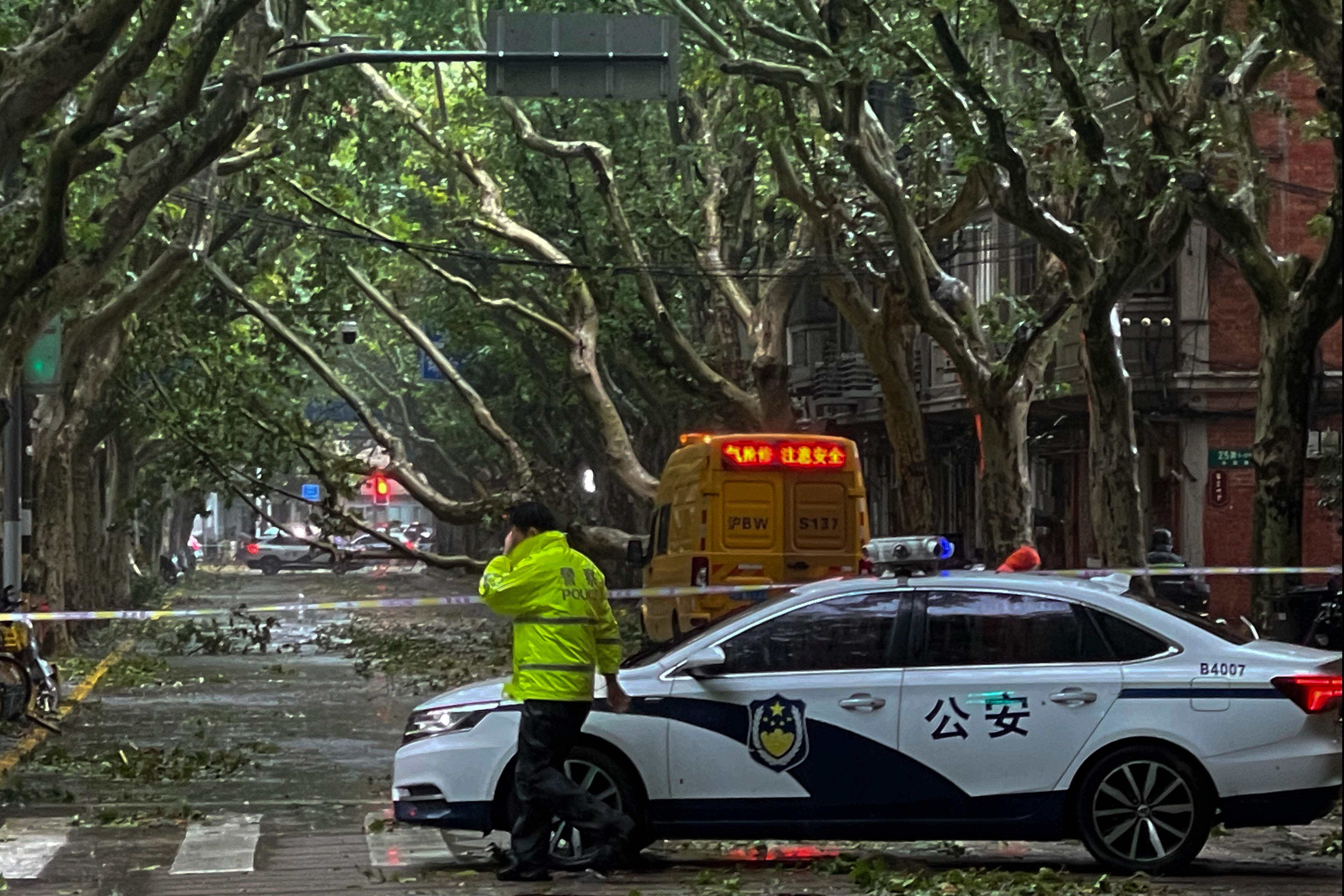 Typhoon Bebinca batters Shanghai, leaving 30,000 properties in China's ...