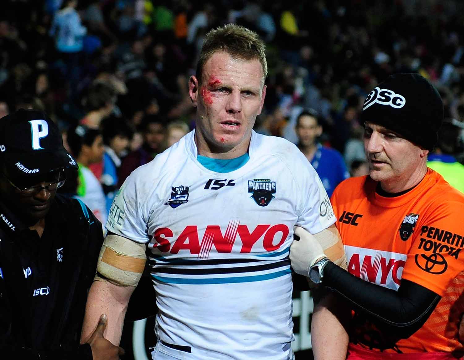 Lewis expected to recover from knock-out - ABC News