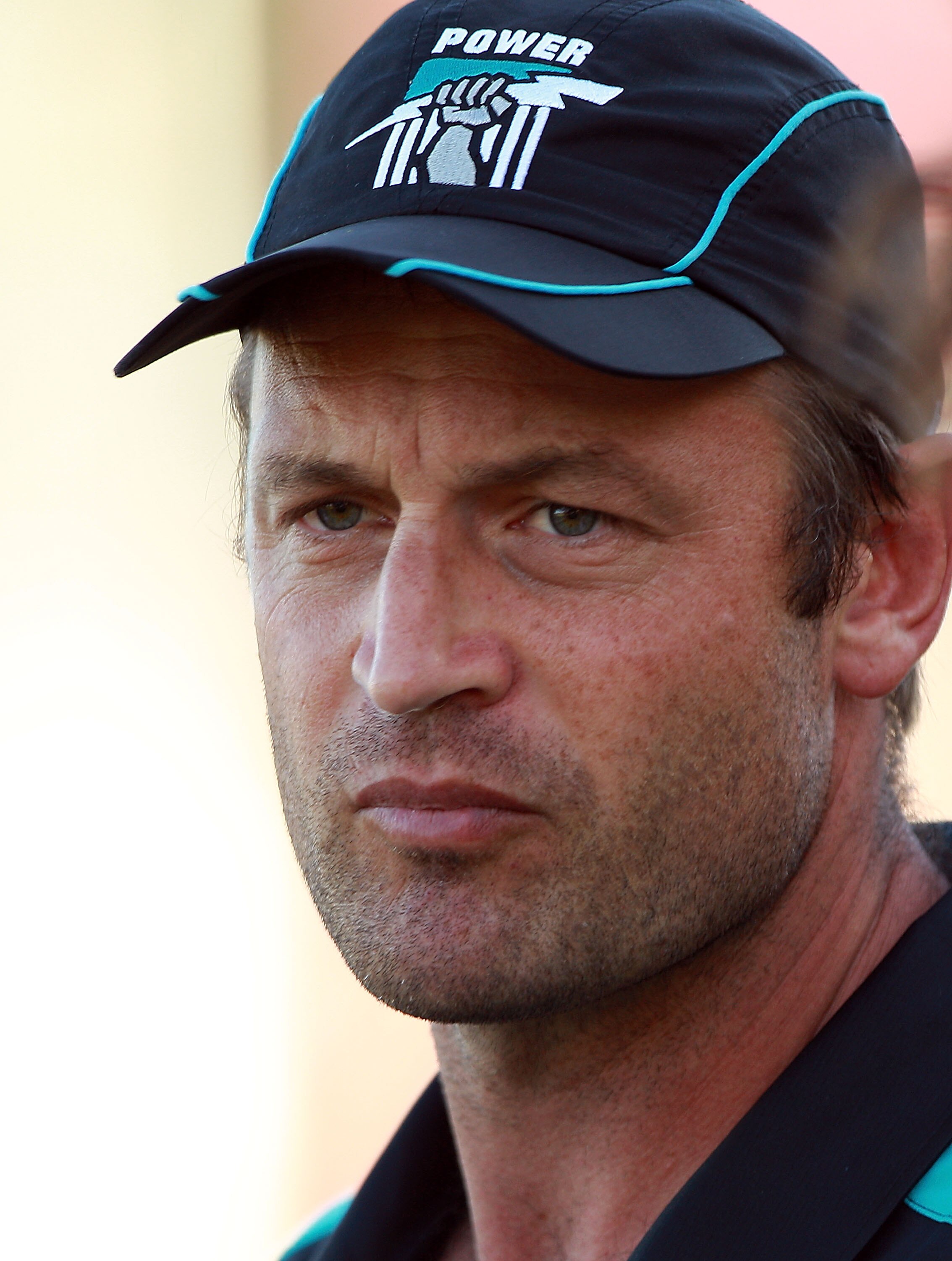 Primus on the edge at Port - ABC News