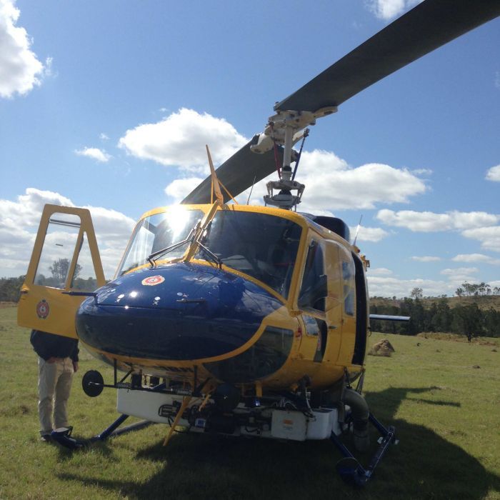 World's biggest fire fighting chopper on standby for Queensland fires ...
