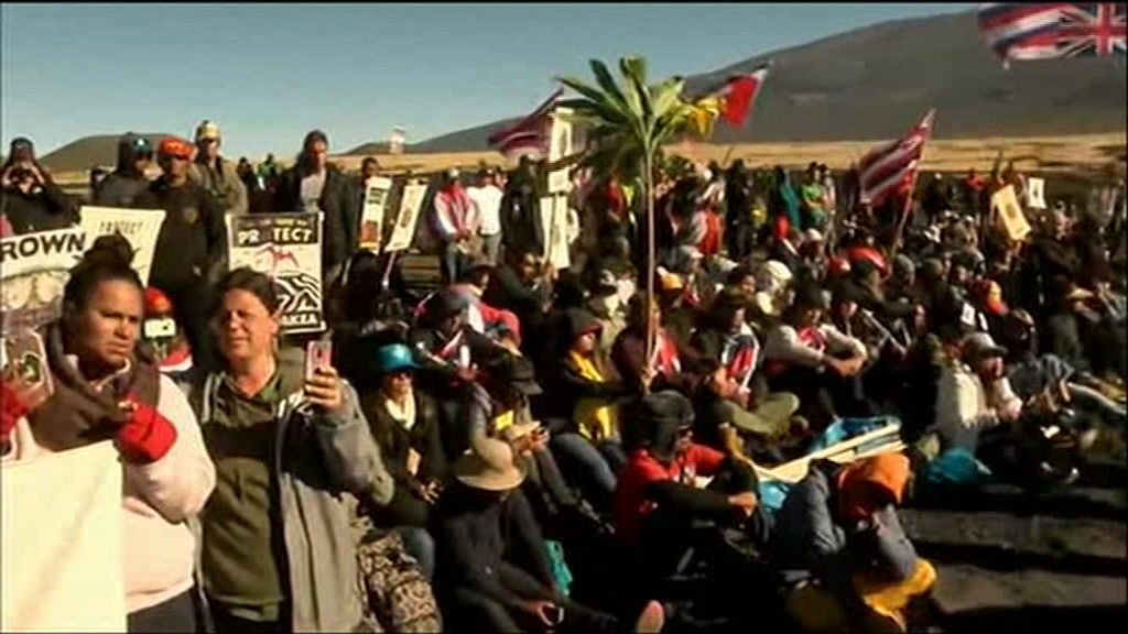 Tenth day of protests as Hawaiian locals fight proposal to build giant ...