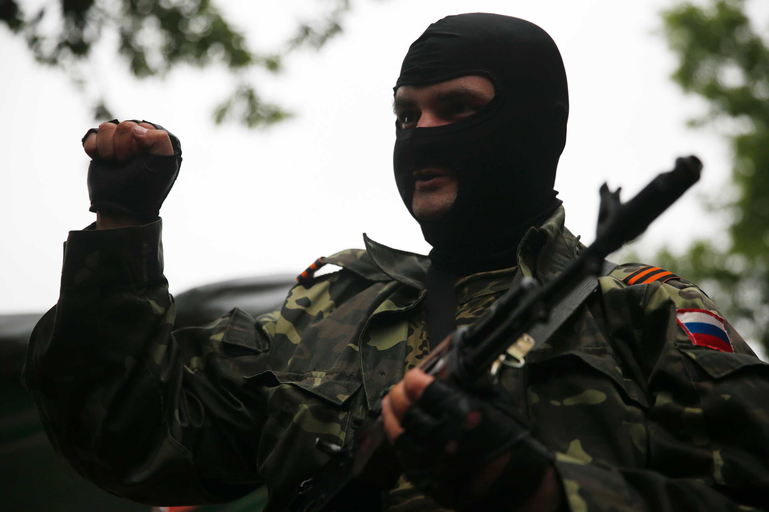 Ukraine says Russian army officers fighting with pro-Moscow rebels in ...
