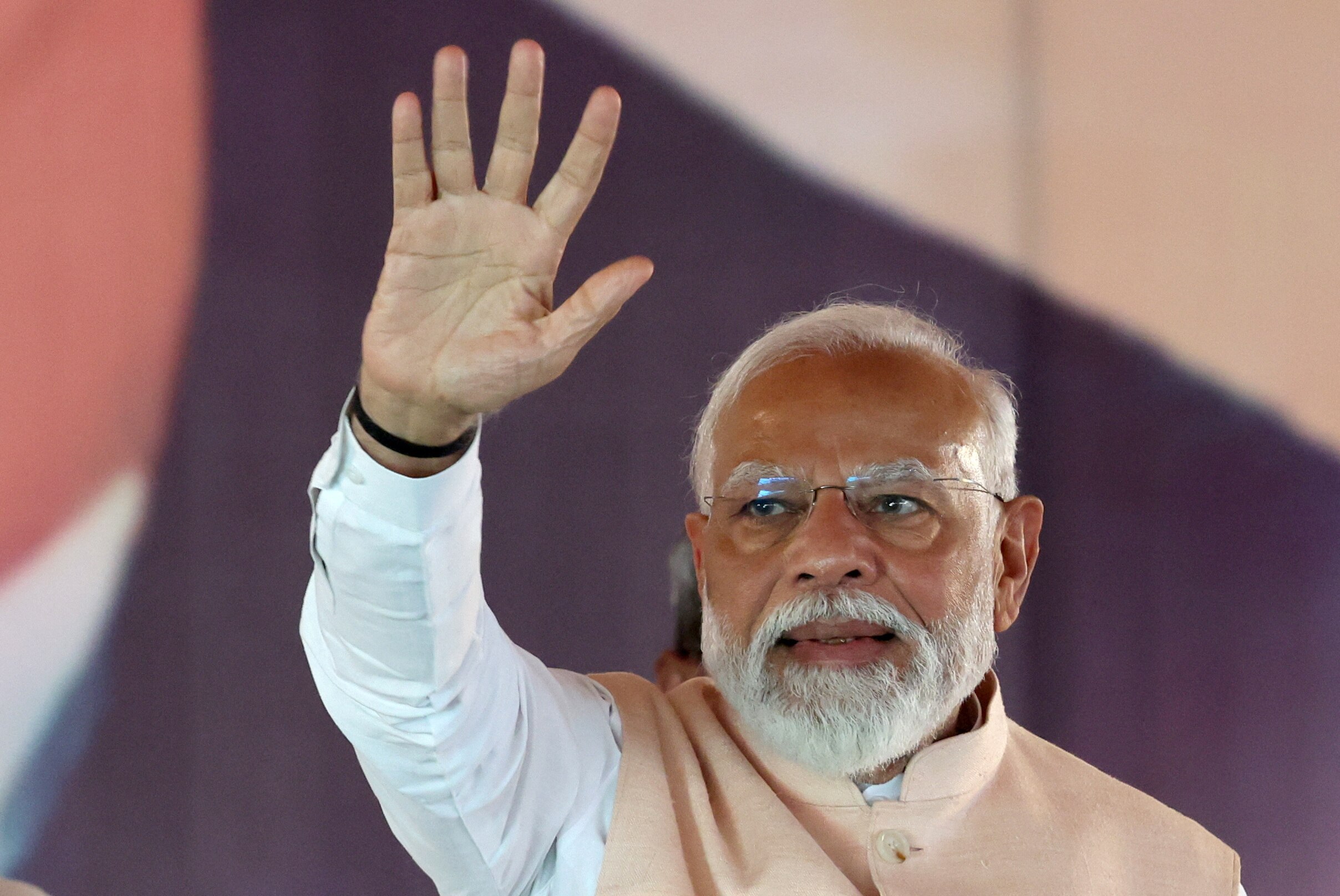 Narendra Modi looks set to claim victory in Indian election but with ...