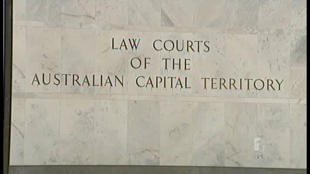 Doctor defends surgery in murder case - ABC News