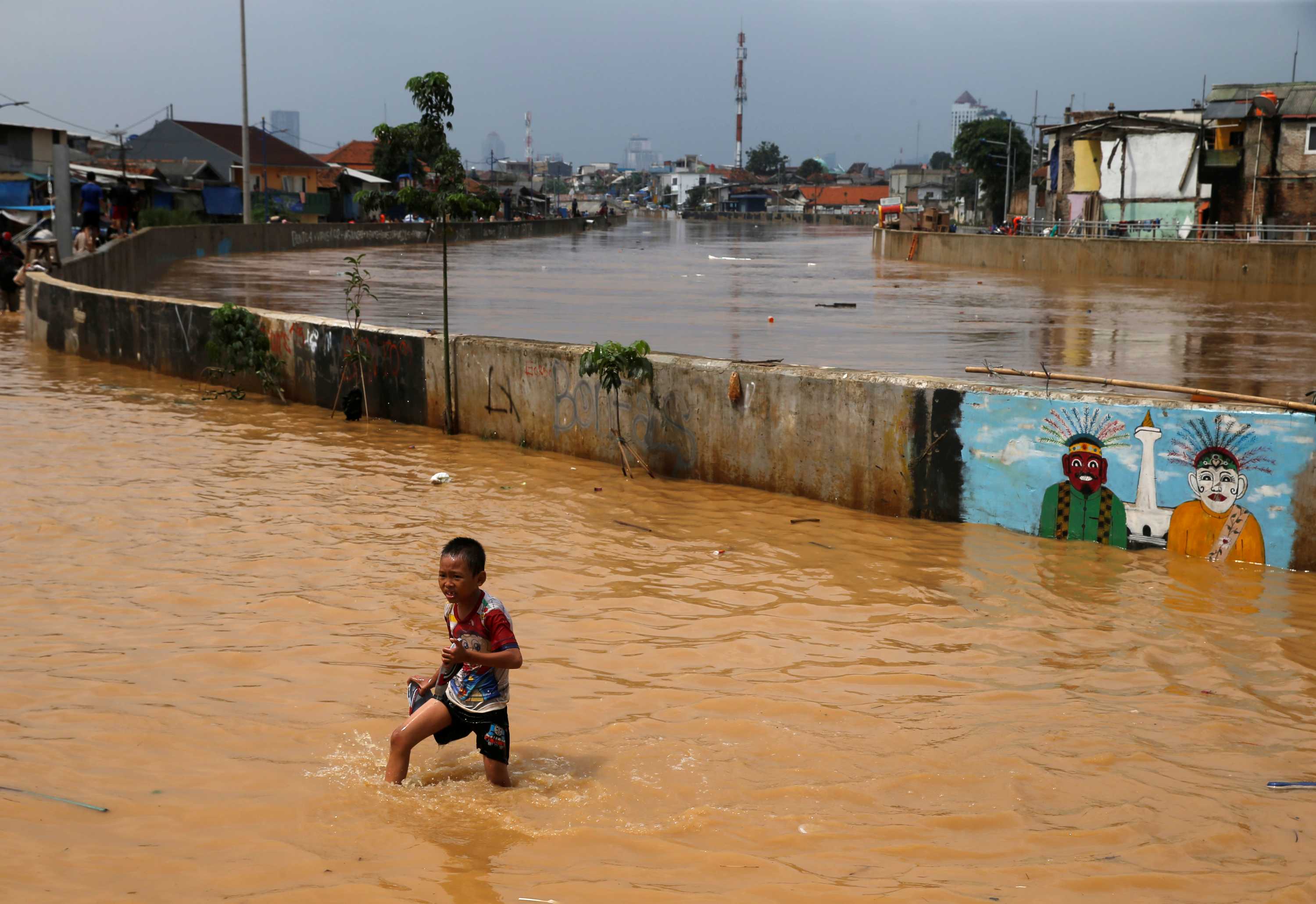 Thousands killed as Indonesia devastated by nearly 2,000 natural ...