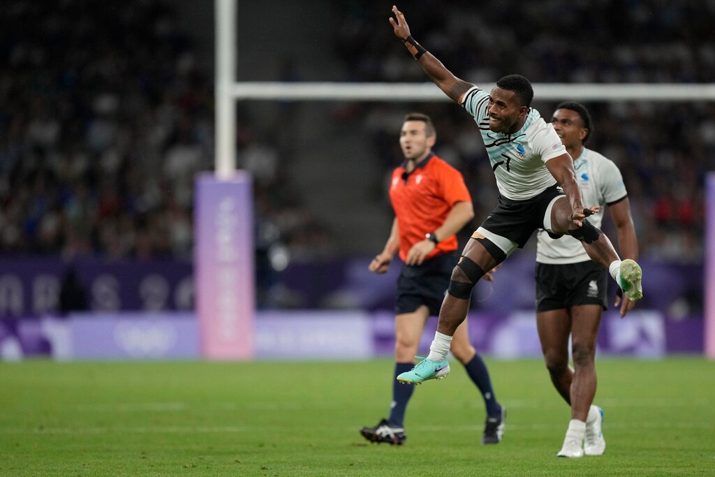 Fiji through to Olympic semifinals after thrilling rugby sevens match ...