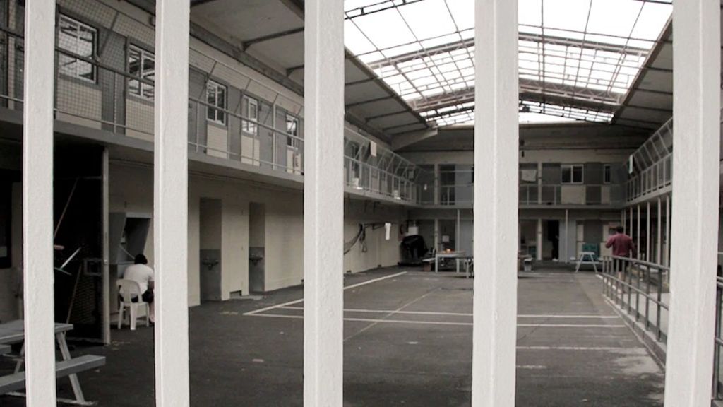 Tasmania to review dangerous criminal tag for four inmates - ABC News