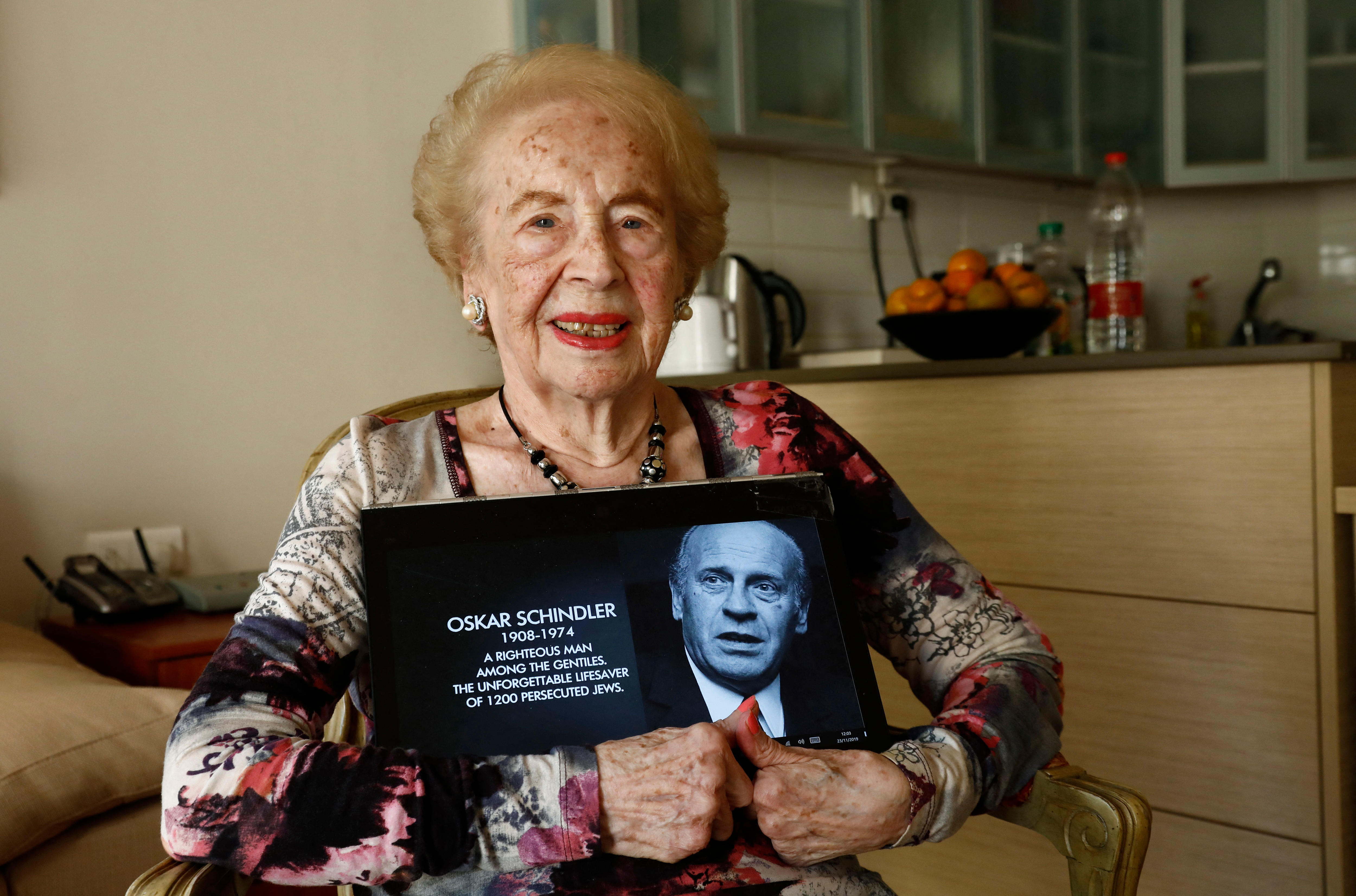 Mimi Reinhardt, who drew up Schindler's lists during the Holocaust ...