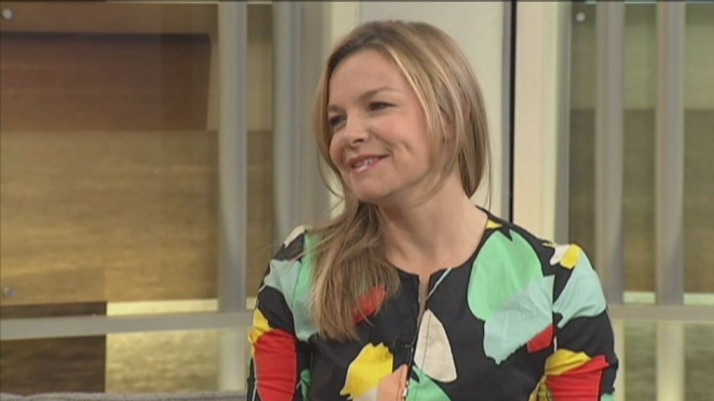 'I really don't like overhead lighting': Justine Clarke with 'the hill ...