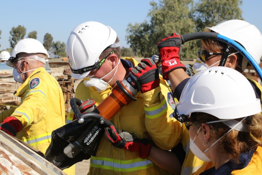 Road crash rescue times set to improve in south west NSW - ABC News