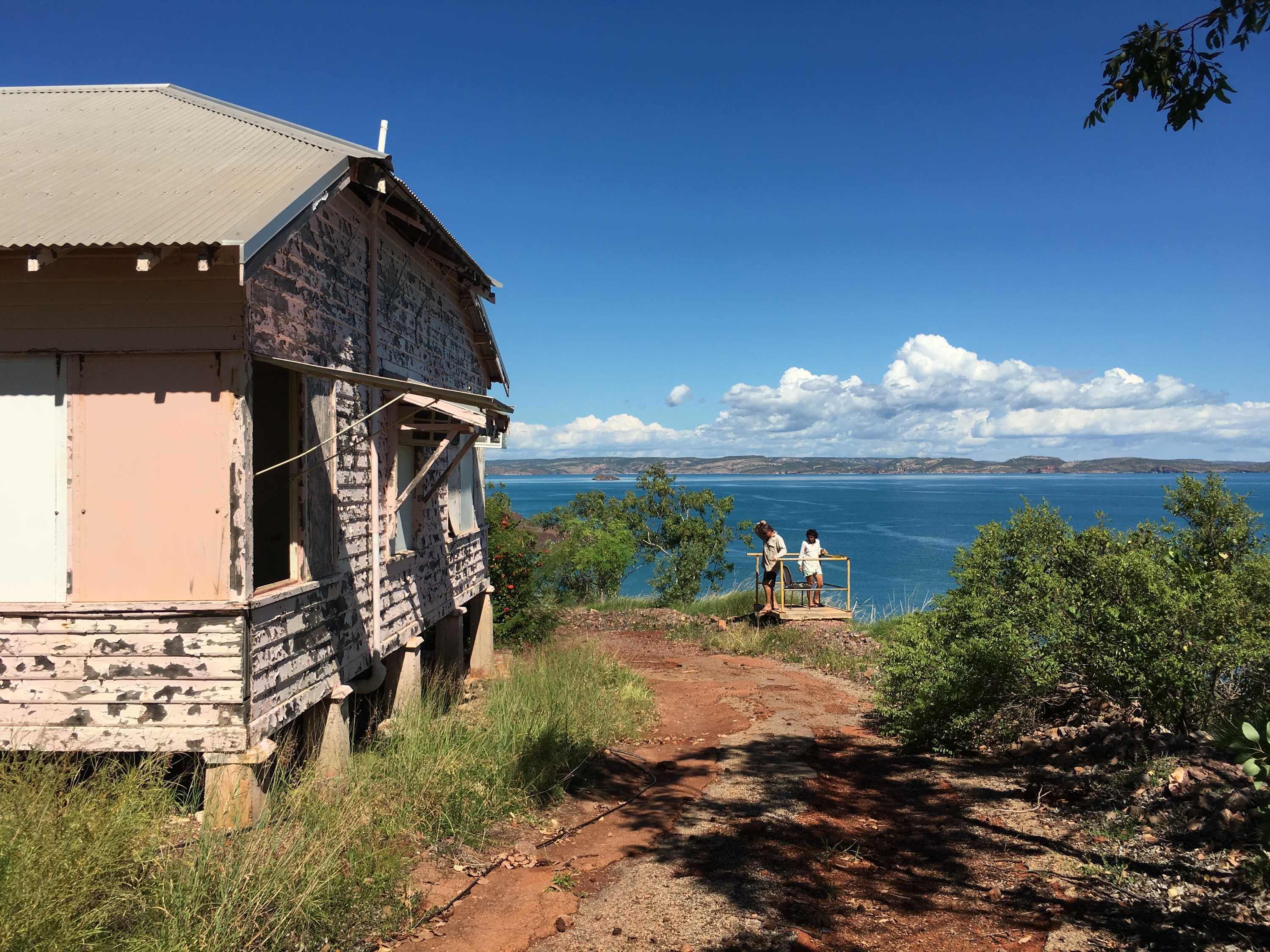 Alan Bond's glamorous 'ghost town' resort set to reopen on tropical ...