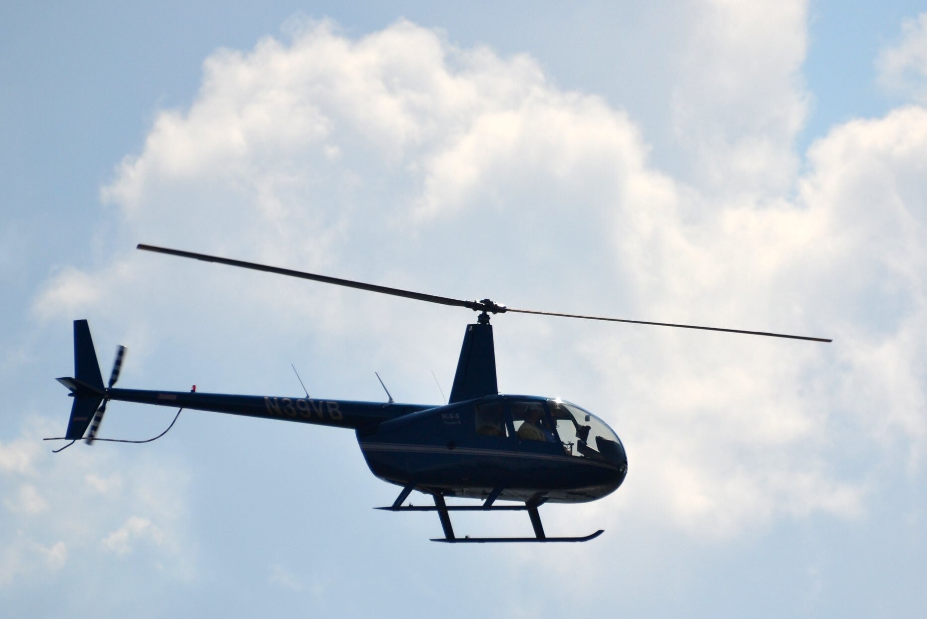 Meet the helicopter pilot that hates heights - ABC listen