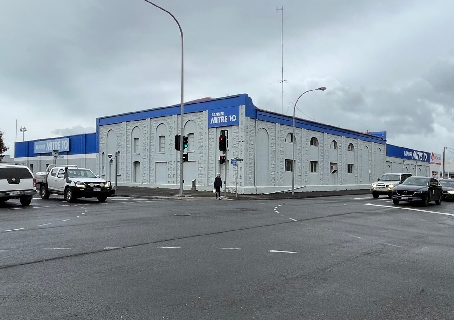 Accommodation potential at Mount Gambier CBD site as Mitre 10 store ...