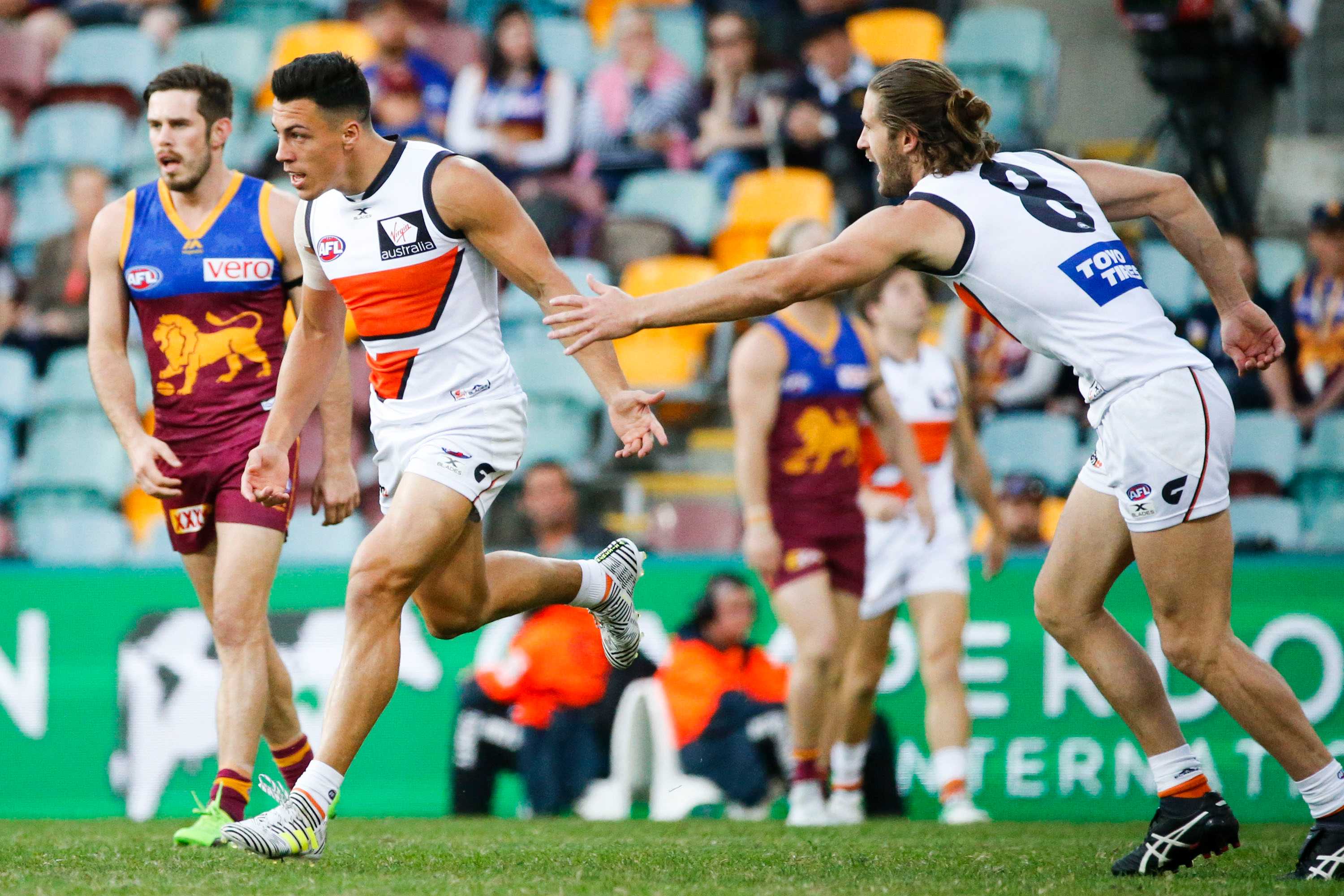 Collingwood v Port Adelaide, Lions v GWS, Bulldogs v North Melbourne ...