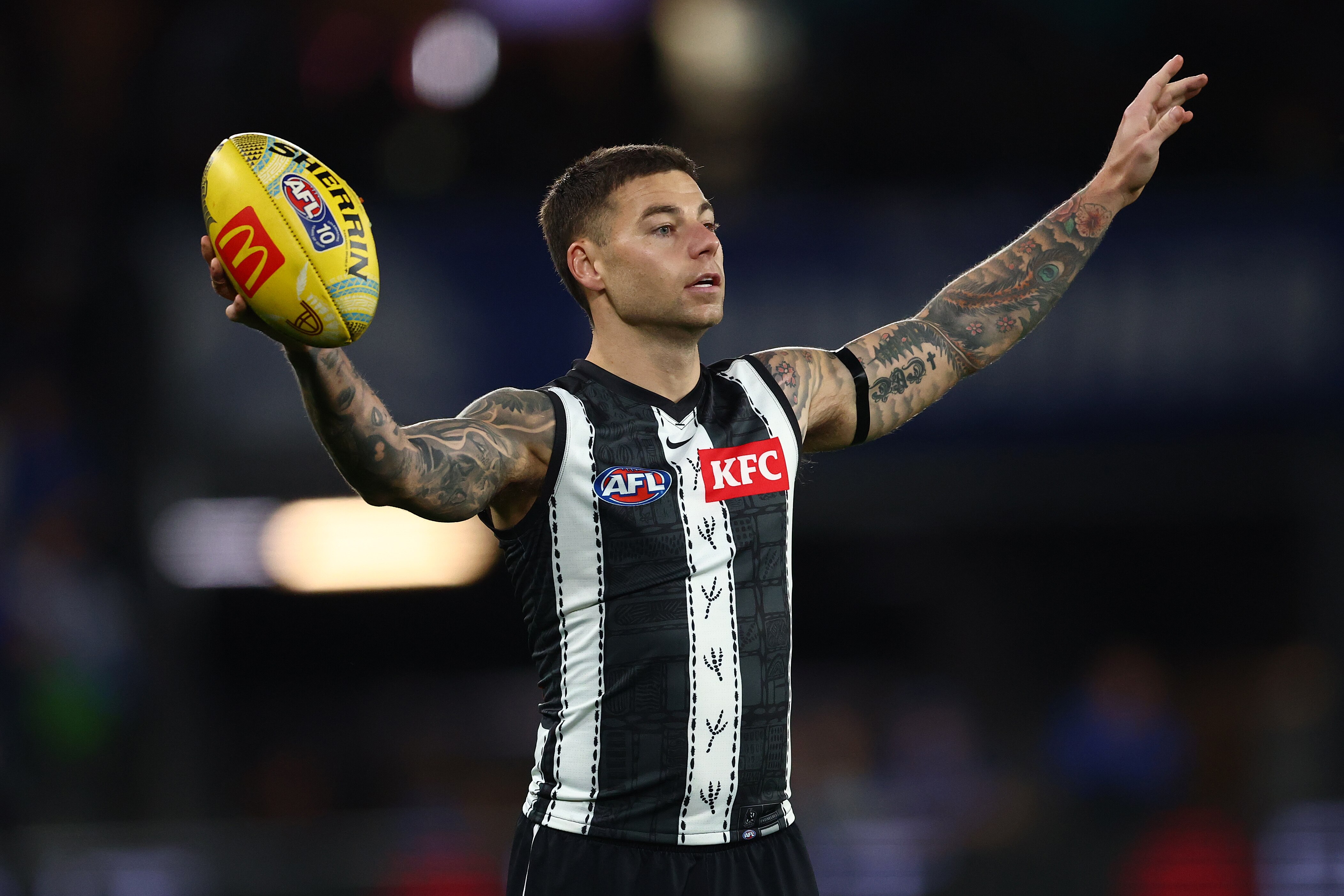 Ex-Rebels bikie Ryan Peake wins New Zealand Open by one stroke - ABC News